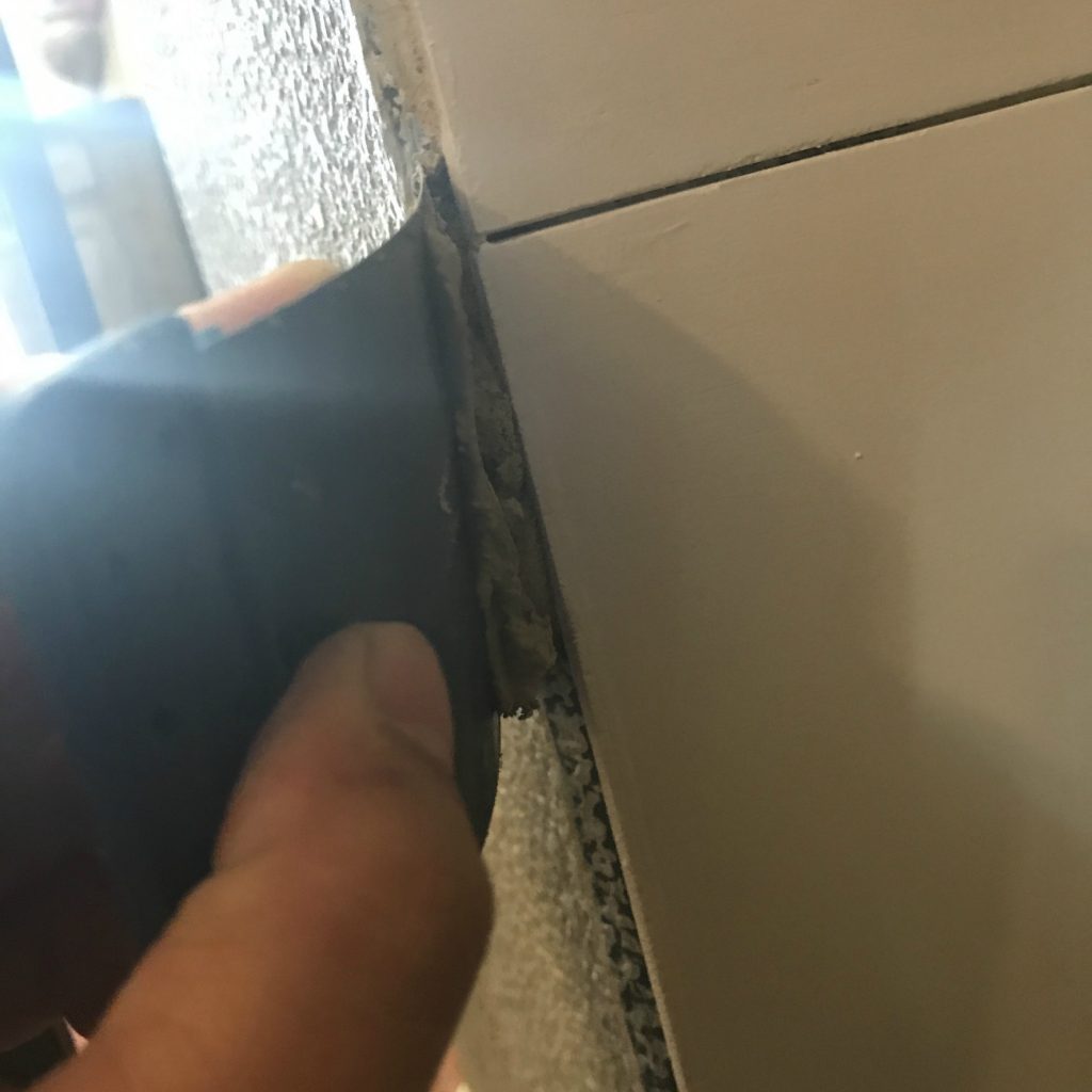 Rounded Corners and Planked Wood or Shiplap Walls-how to make it work