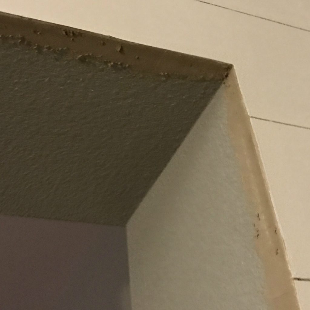 Rounded Corners and Planked Wood or Shiplap Walls-how to make it work